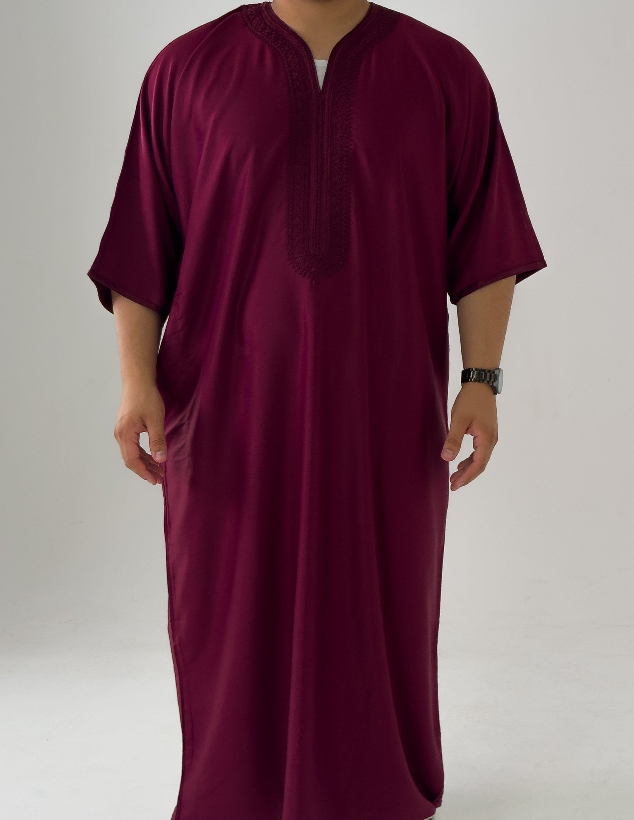 Blood red Moroccan Thobe Al-Hadiyah collection – ElFeel